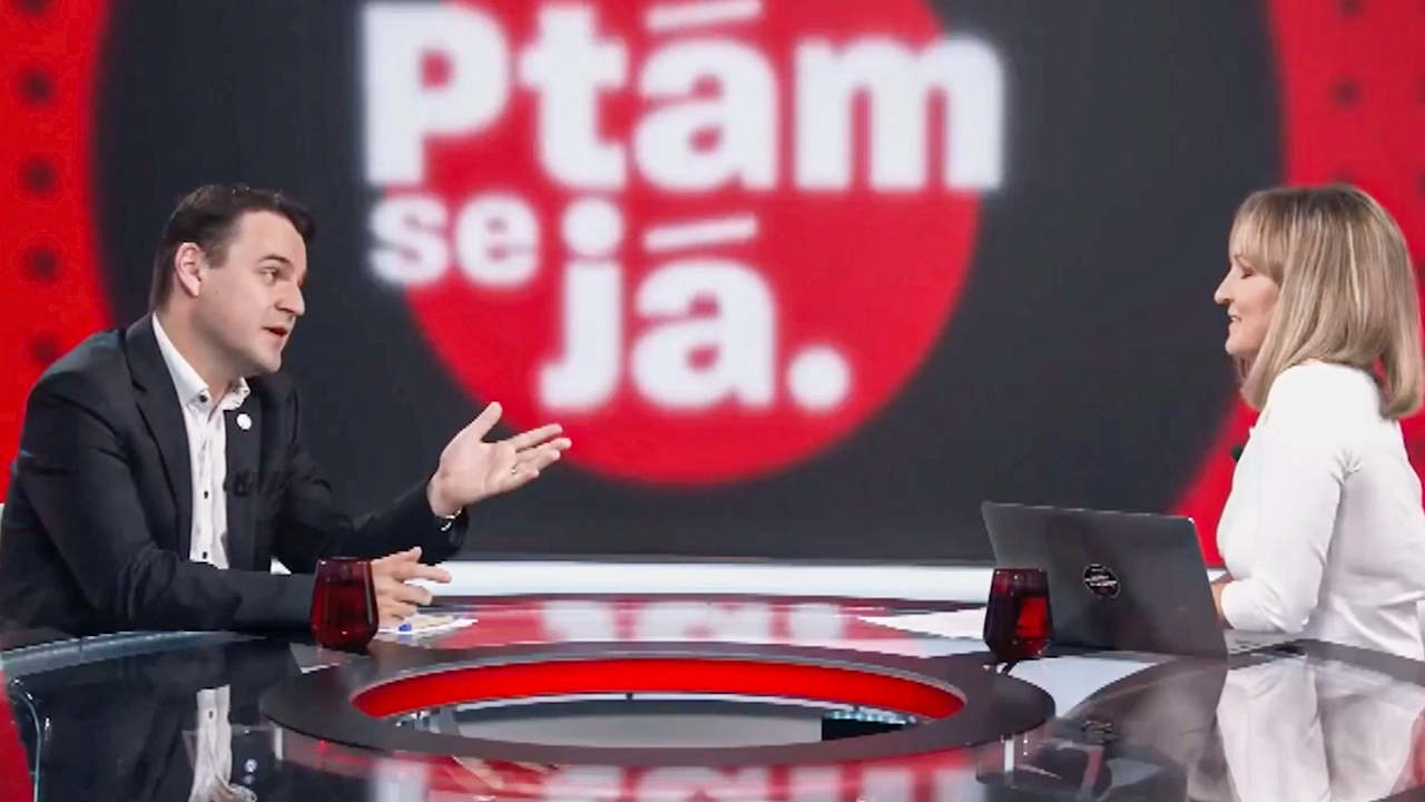 Macinka brání Turka a vysvětluje, jak těžké je porazit děti, a Maláčová se nezajímá o žádné ...